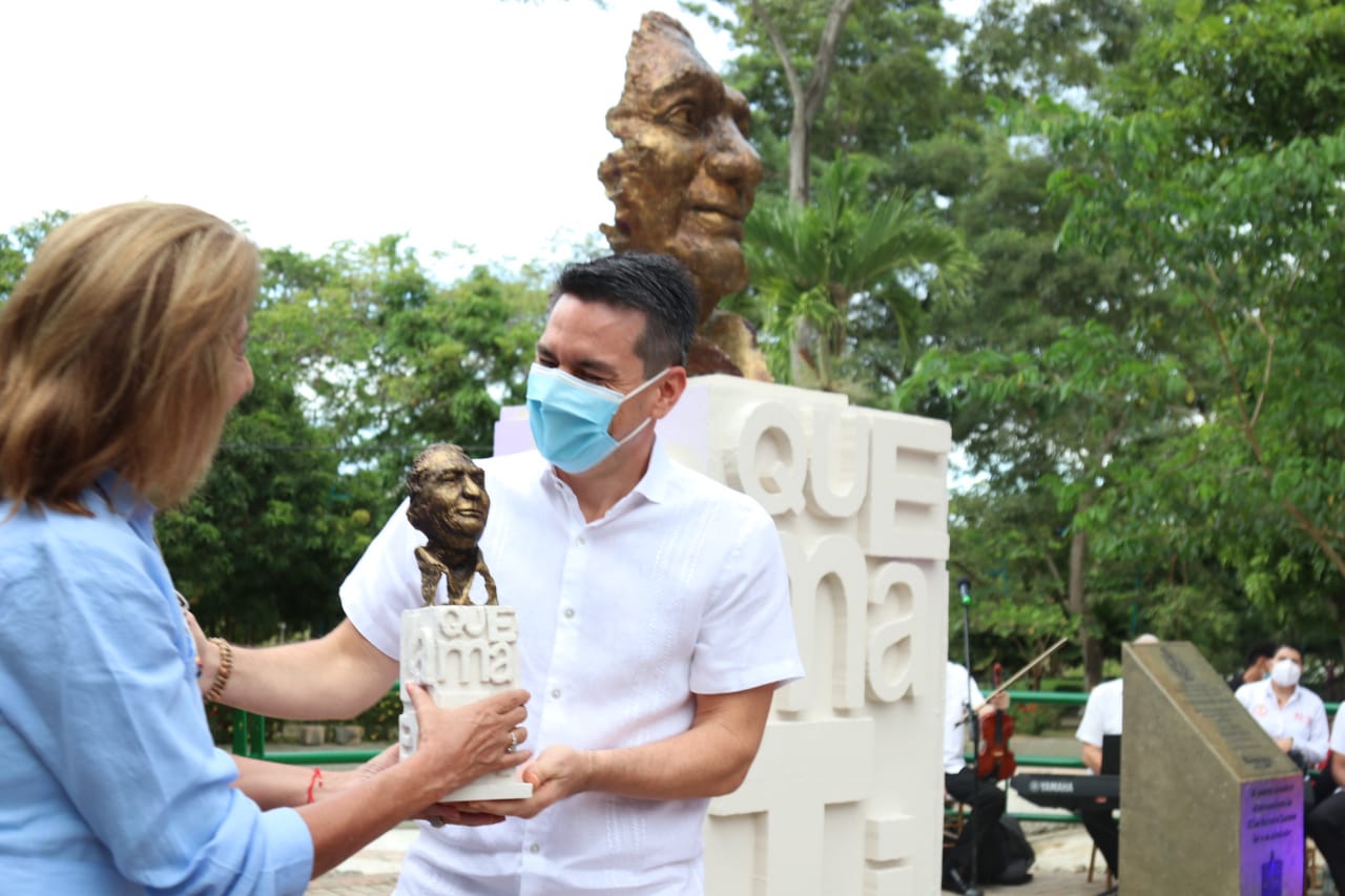 Alcaldía de Montería exalta la vida y obra del educador Elías Bechara ...
